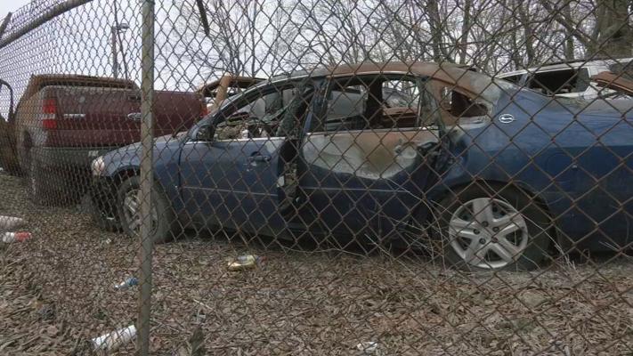 LMPD to auction off unclaimed cars at tow lot in Louisville | Local ...