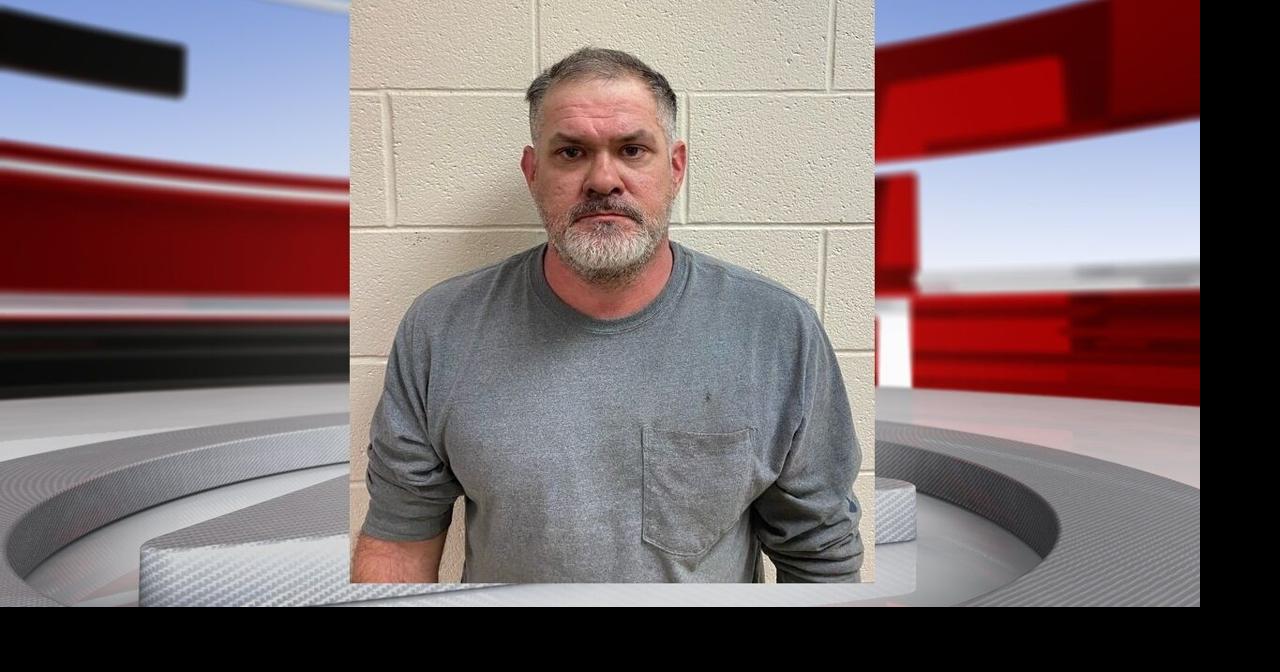 Southern Indiana man facing felony robbery charges after allegedly ...