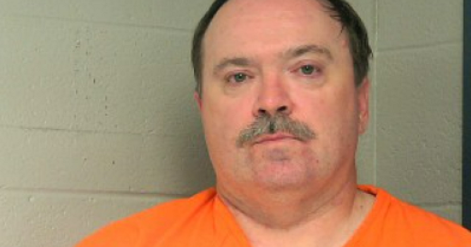 FBI arrests former Kentucky commonwealth's attorney after allegations ...