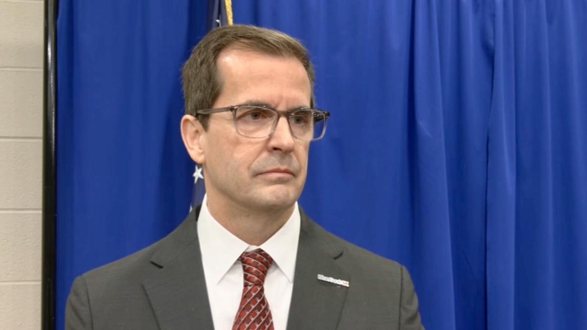 BlueOval SK CEO on mold at Kentucky battery site: 'Everything is being managed' | Business ...