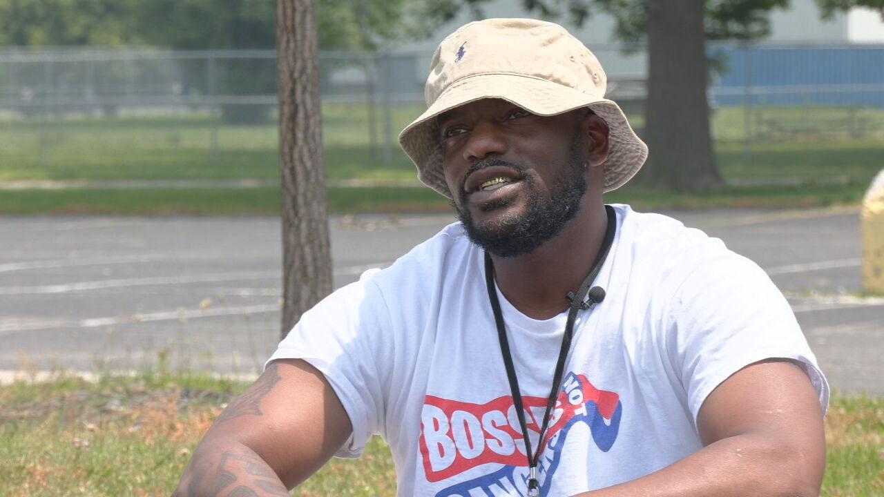 Former Louisville gang member using nonprofit to help city's effort of ...
