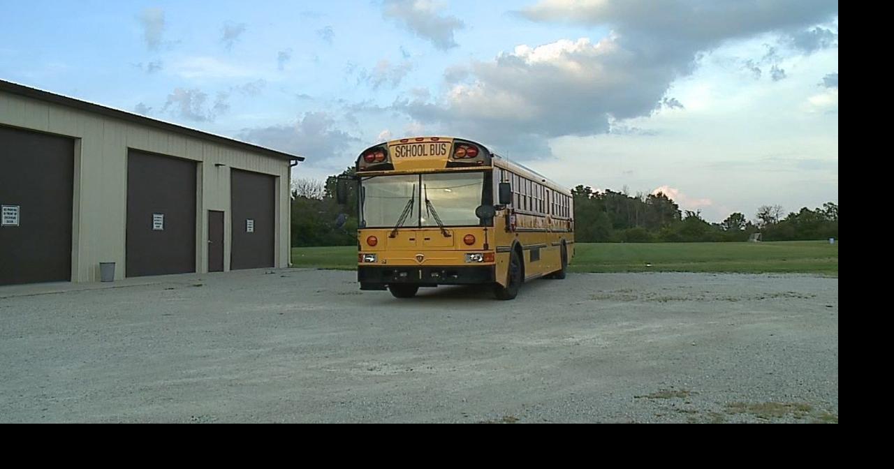 Classes resume in Muncie after school bus mix-ups | Education | wdrb.com