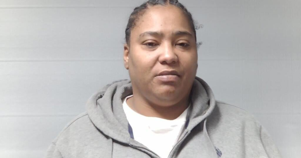 Louisville Metro Corrections officer accused of helping shooting ...