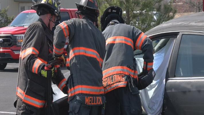 Fatal DUI crash simulation shows Louisville students the dangers of ...