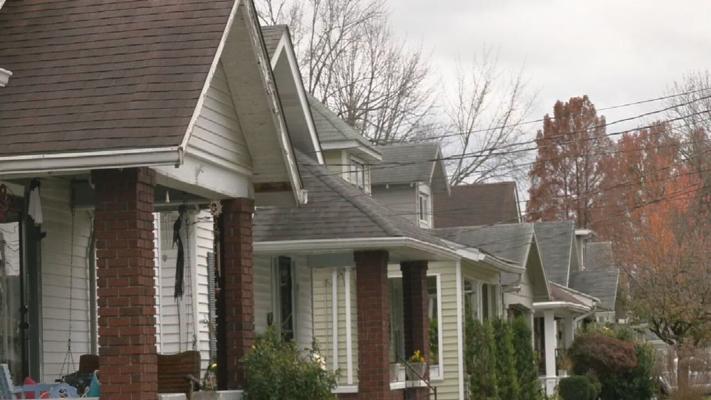 With some Louisville public housing in desperate need of upgrades, LMHA ...