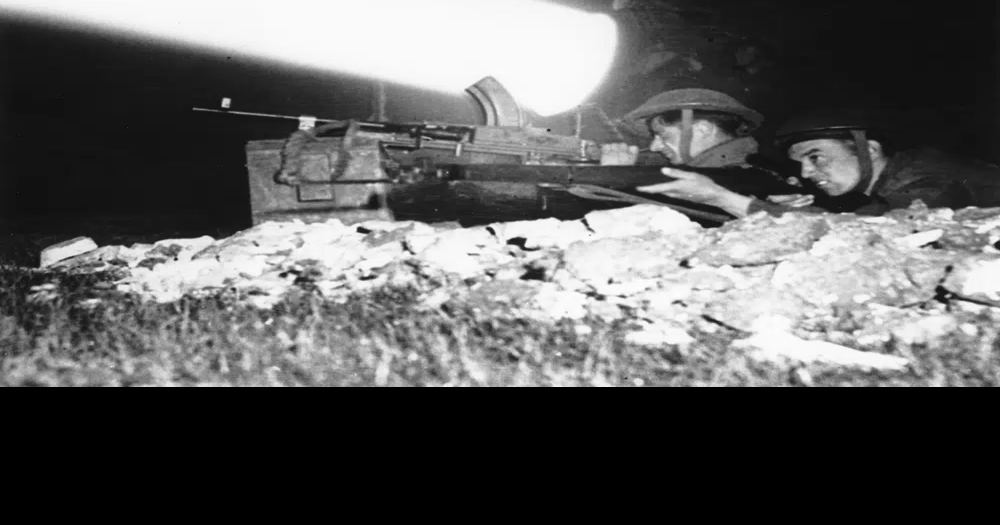 Machine gunner and rifleman in Normandy | | wdrb.com