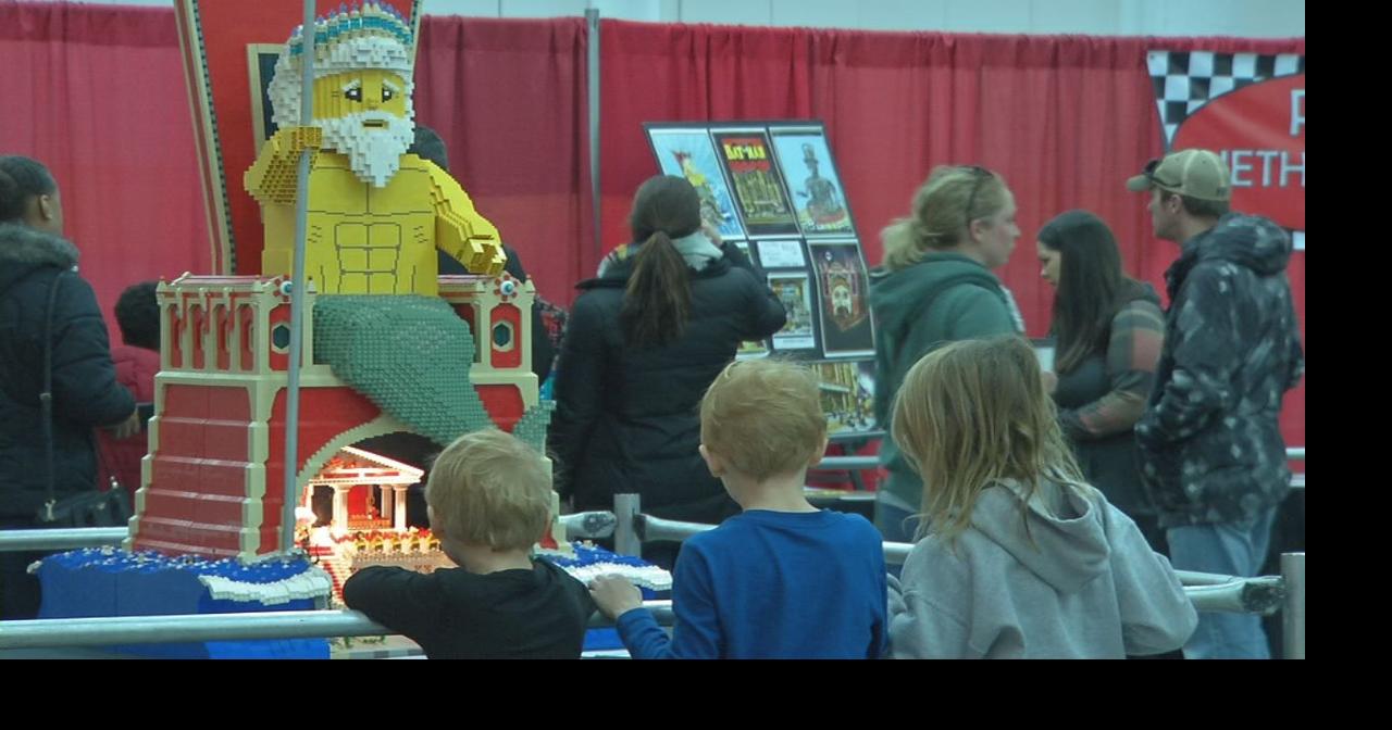 LEGO lovers gather in downtown Louisville for BrickUniverse LEGO Fan ...