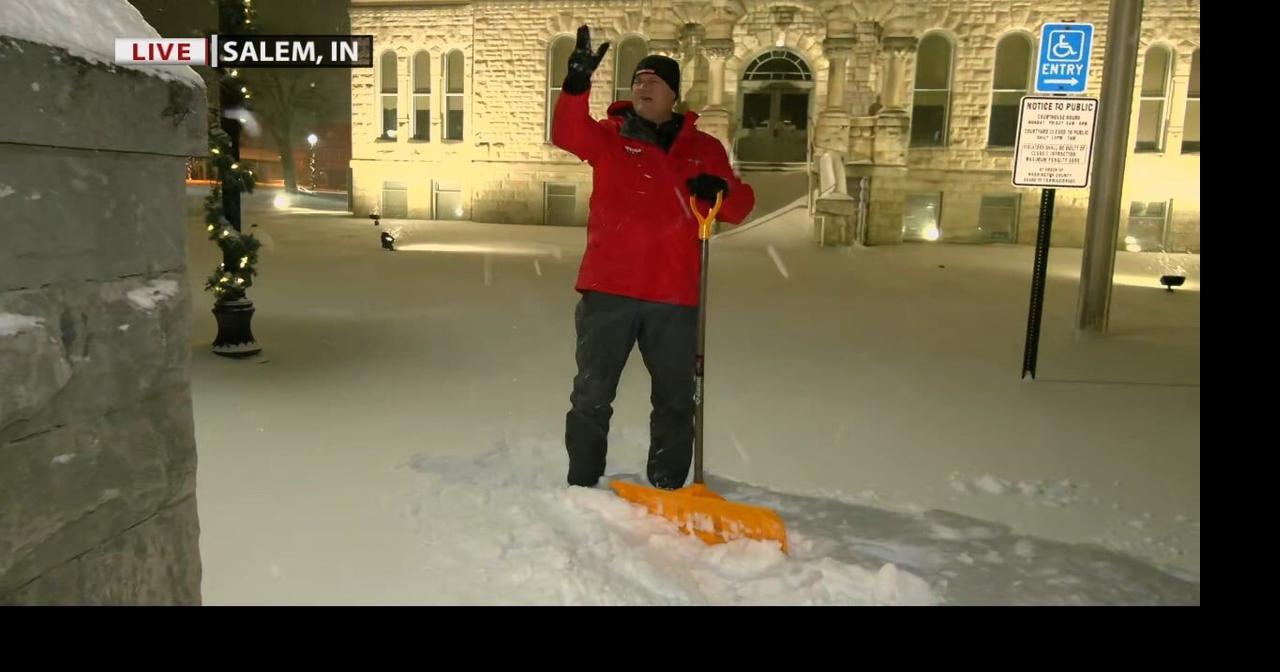 Keith Kaiser takes a look at the conditions in downtown Salem | | wdrb.com