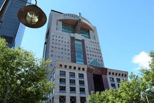 Humana to vacate iconic headquarters building in downtown Louisville ...