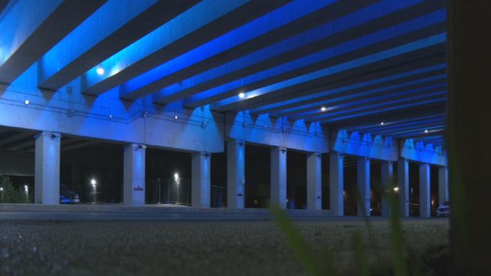 Louisville leaders unveil new color-changing LED underpass lighting ...