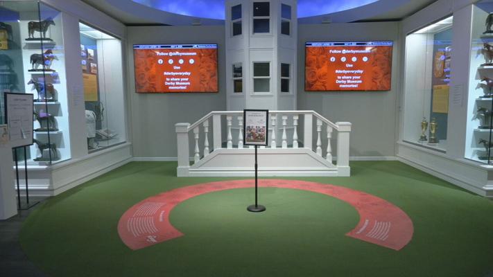Louisville artist repainting life-size replica of Sovereignty for ...