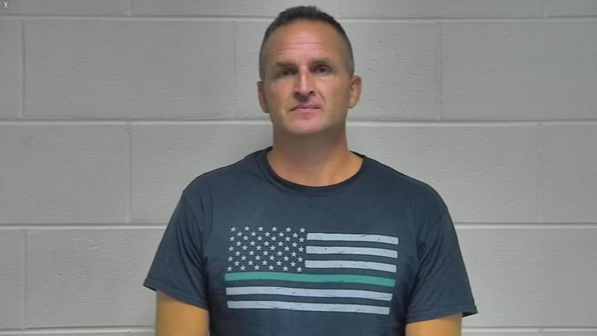 Former LMPD detective Brett Hankison in custody at federal prison for ...