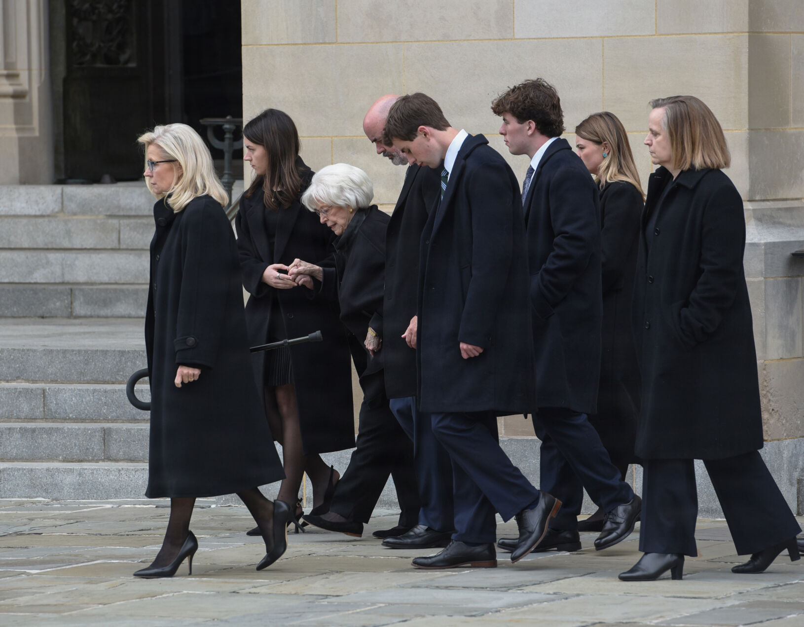 Cheney funeral - family walking to church including Lynn Cheney 11-20 ...