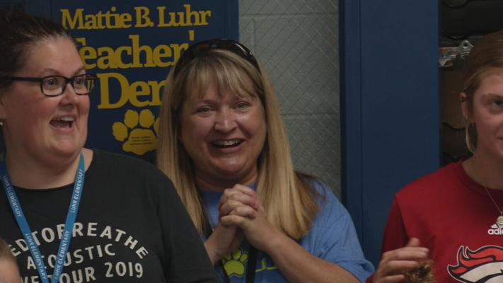 JCPS school wins $5,000 teachers lounge makeover from Crayola and ...