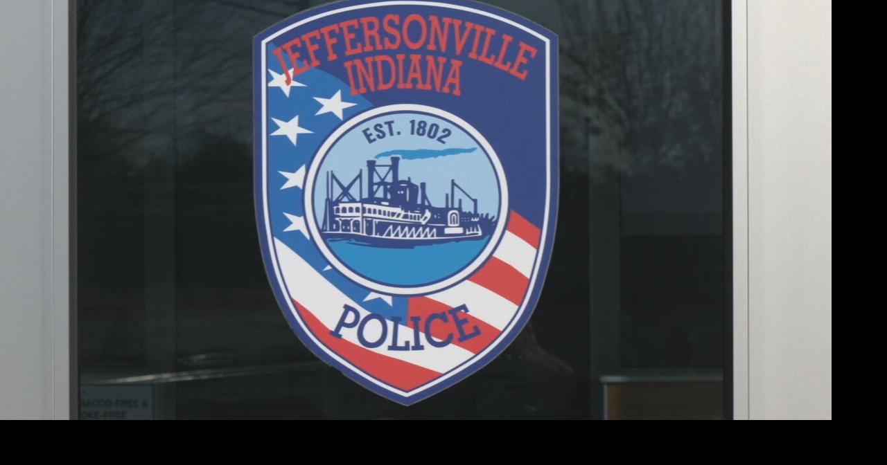 Man ejected from vehicle in fatal Jeffersonville crash | Local News ...