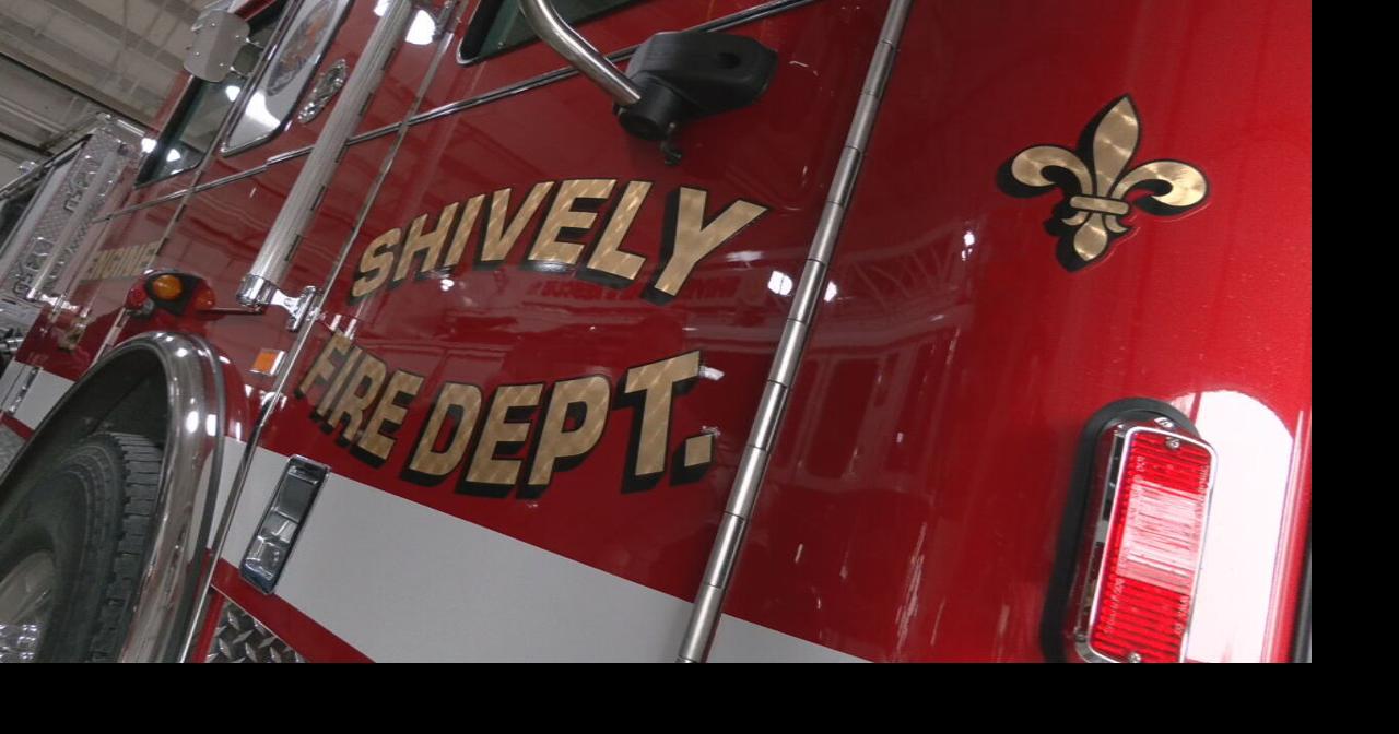 1 person taken to hospital after trailer home catches fire in Shively ...