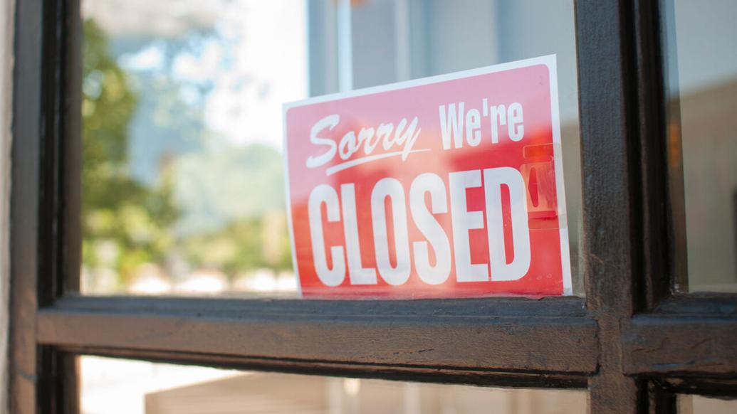 Sorry we're closed sign generic | | wdrb.com