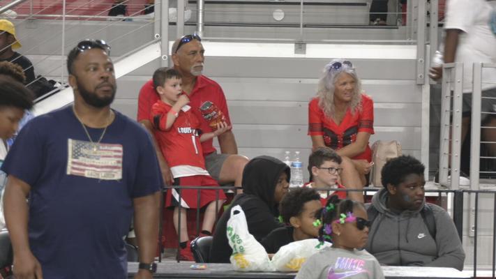Lamar Jackson, Teddy Bridgewater return to Louisville for wellness ...