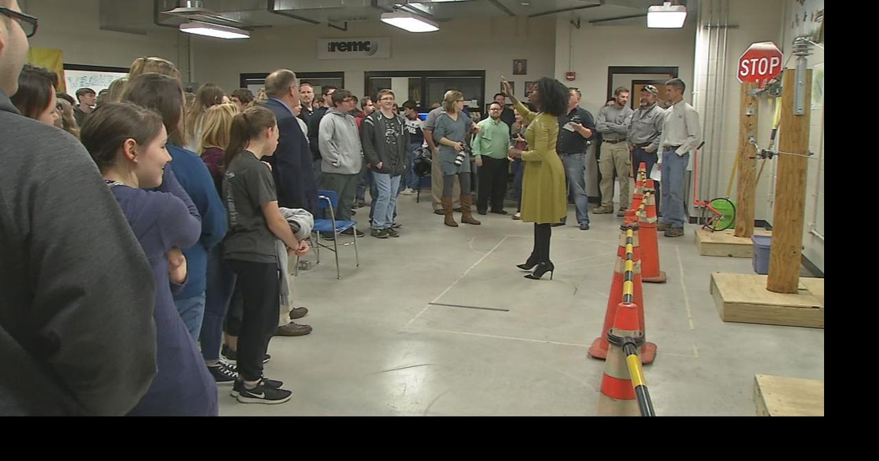 Southern Indiana high school students to help provide electricity for ...