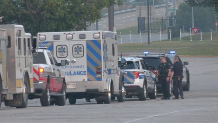 First responders hold 'birthday parade' for Bullitt County paramedic hospitalized after crash ...
