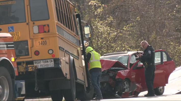 1 dead after head-on crash with JCPS bus near Okolona, Louisville ...