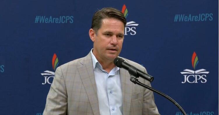 JCPS superintendent says splitting up the school district would be ...