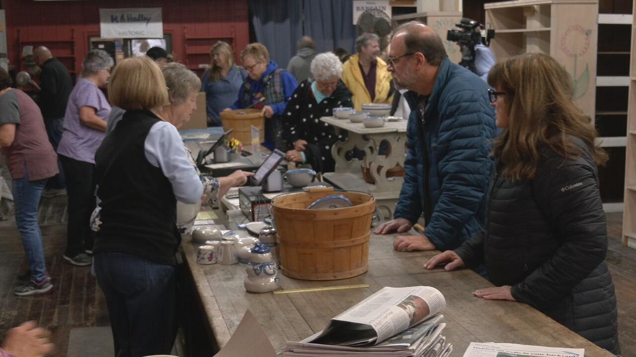 Hadley Pottery customers thrilled the iconic Louisville business will ...