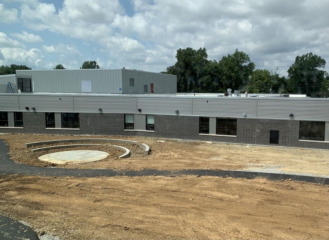 JCPS cuts ribbon on new $16.5M Indian Trail Elementary School | In ...