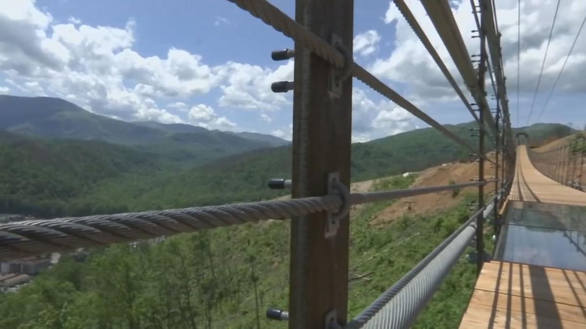 Longest pedestrian bridge in North America opens in Gatlinburg ...