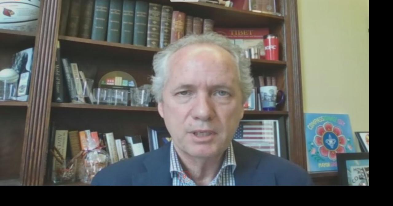 Louisville Mayor Greg Fischer addresses response to Breonna Taylor case ...