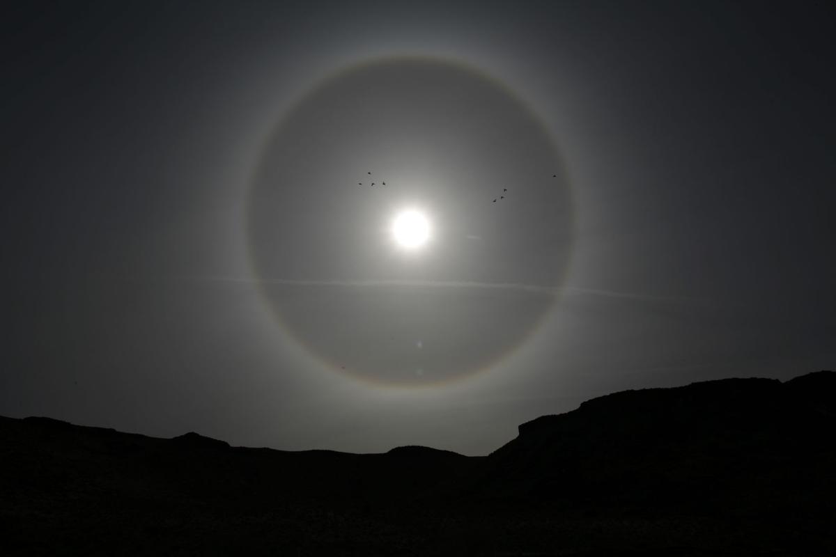 RAINBOW RING Around The Sun Explained... | | wdrb.com