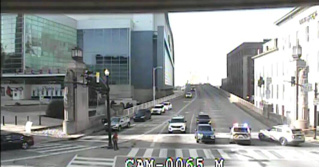 49-year-old identified in fatal crash on 2nd Street Bridge in ...