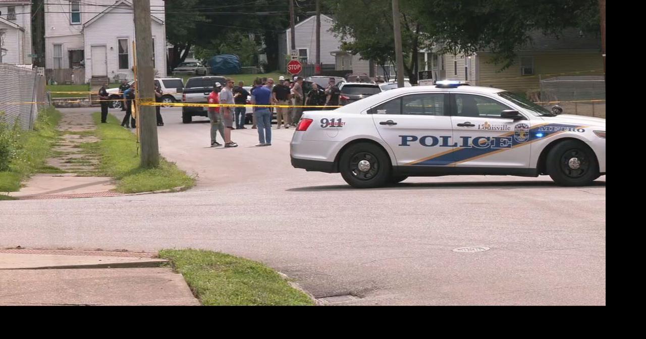 Suspect in custody after shooting at Louisville police officer in ...