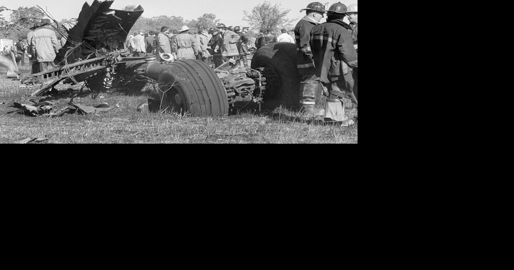 MAY 1979 CRASH OF DC-10 IN CHICAGO 1 | | wdrb.com