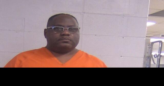 Judge reduces bond for man accused of fatally shooting son in Shively ...