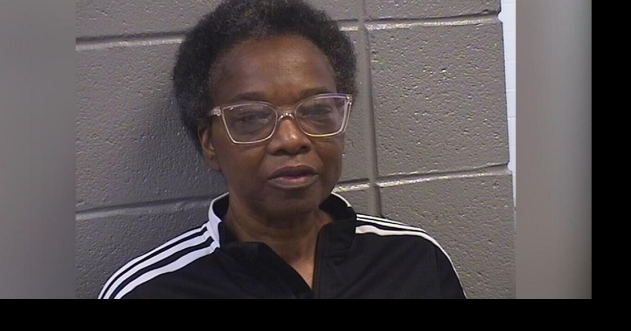 Illinois lunch lady arrested for stealing $1.5 million of chicken wings ...