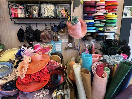 Louisville milliner creates fascinators for official Vineyard Vines ...