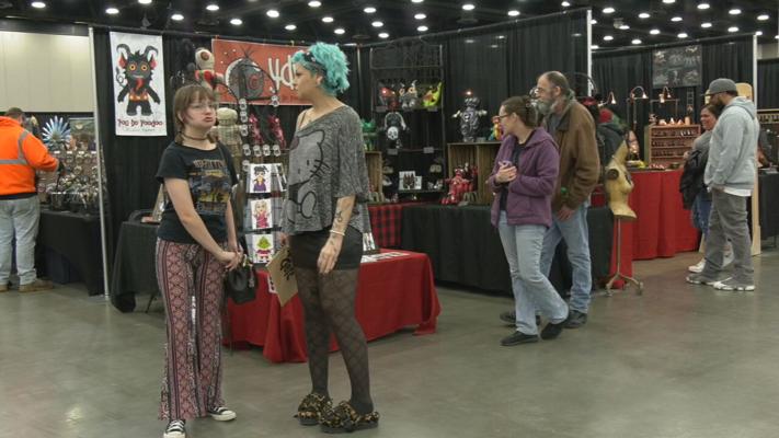 Oddities and Curiosities Expo stops in Louisville this weekend ...