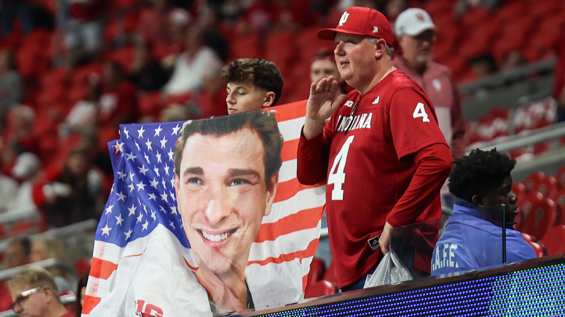 Indiana fans plan watch parties ahead of national championship game ...