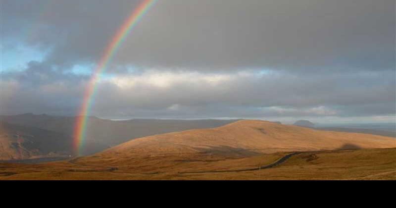 FACT OR FICTION: A Full Rainbow Is Actually A Complete Circle ...