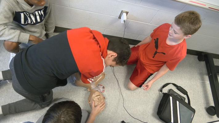 Ramsey Middle School teaching health care students life-saving skills ...