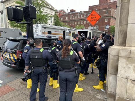 LMPD secures Kentucky Home Life building in downtown Louisville after ...