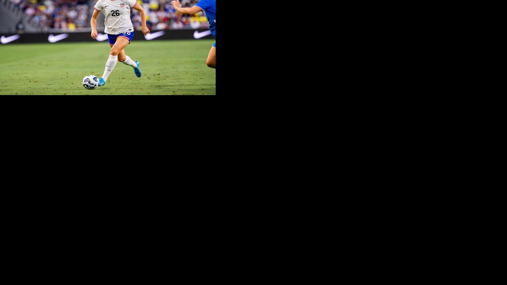 Racing Louisville Rookie Emma Sears Stars In Uswnt Debut Louisville
