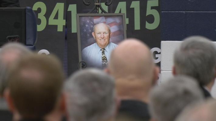 Community remembers high school basketball coach Stan Hardin at ...