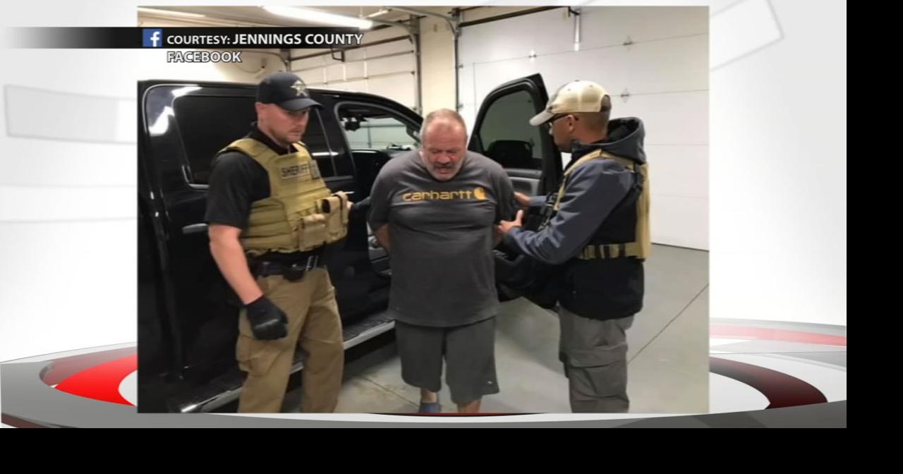 Indiana man arrested after standoff with police, SWAT team | Crime ...