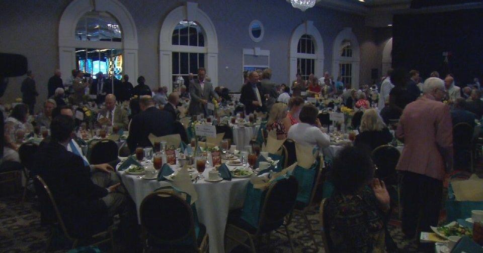 'They're Off' luncheon officially kicks off KDF festivities | Local ...