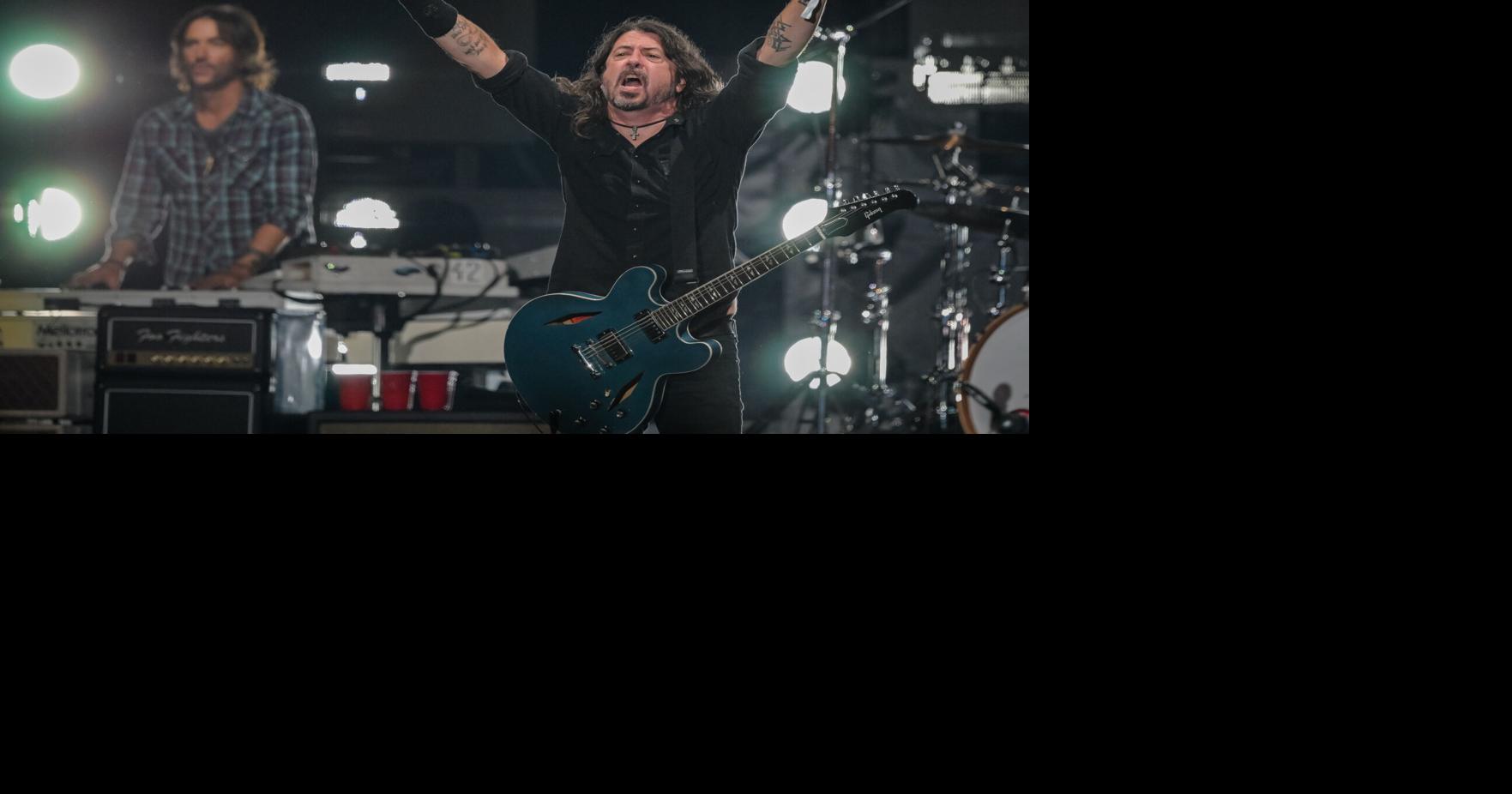 IMAGES | Foo Fighters, Weezer headline 1st day of Louder Than Life ...