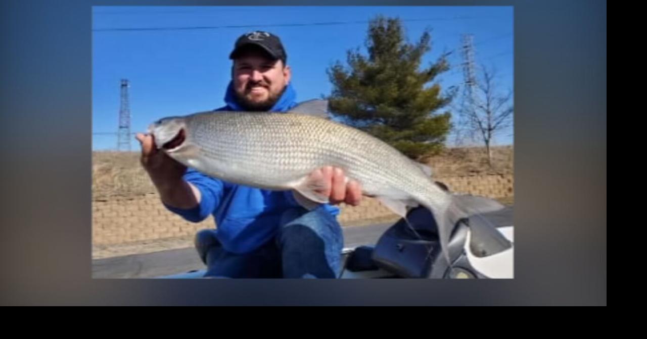 Indiana fisherman hauls in record-breaking catch | Local News | wdrb.com