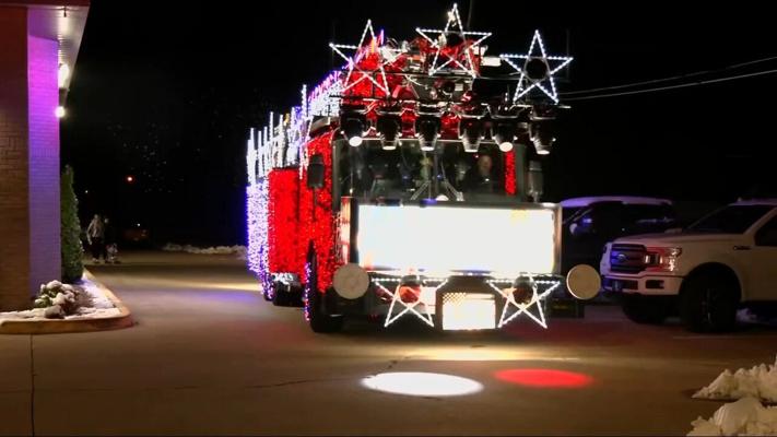 Zoneton Fire Department unveils Santa firetruck for 29th annual holiday ...