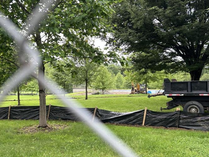 Crews begin demolition on old pool in Louisville's Camp Taylor ...